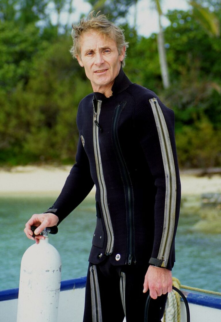 Jaws by Peter Benchley - Suntup Editions