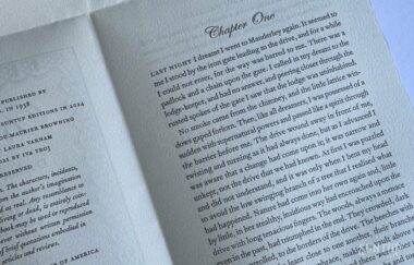 Rebecca by Daphne du Maurier - Suntup Editions